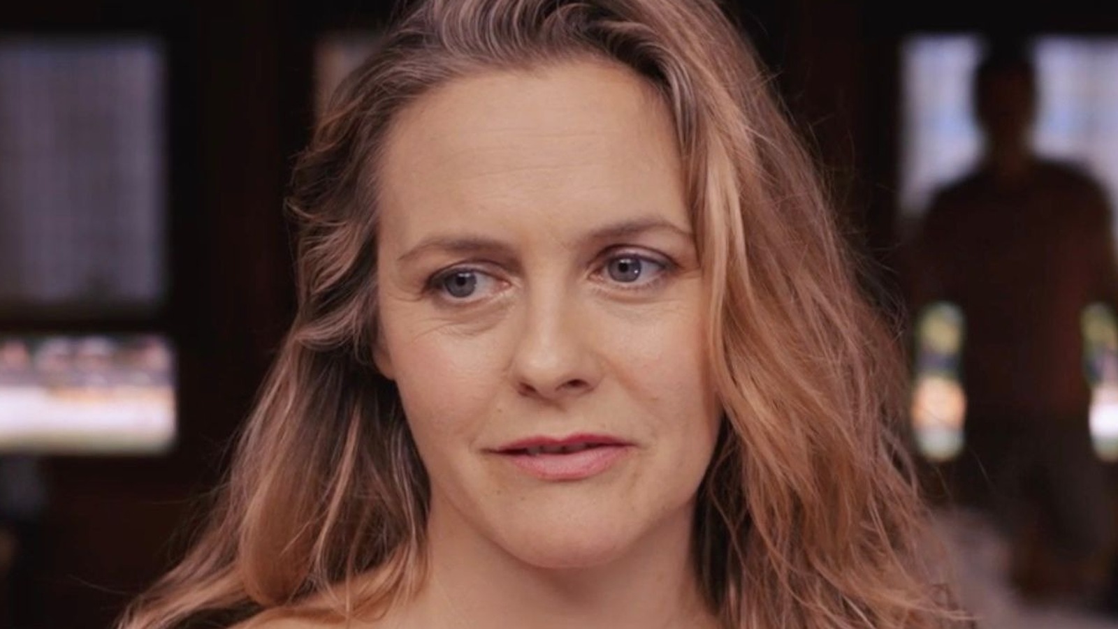 Alicia Silverstone Films Clueless' TV Series Starring Alicia