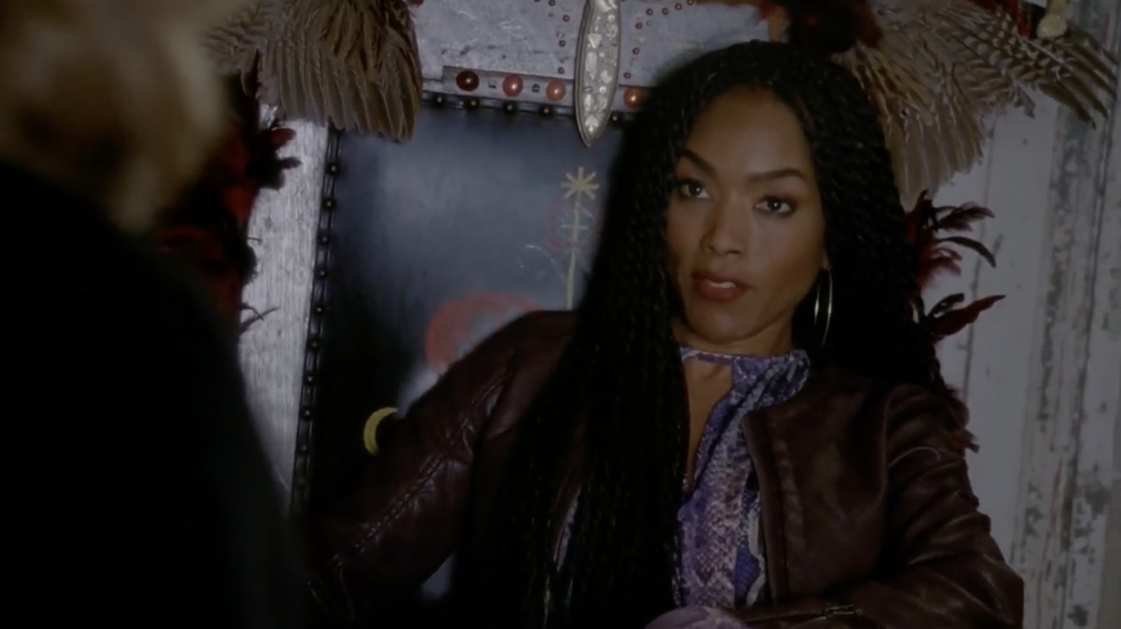 Marie Laveau Angela Bassett