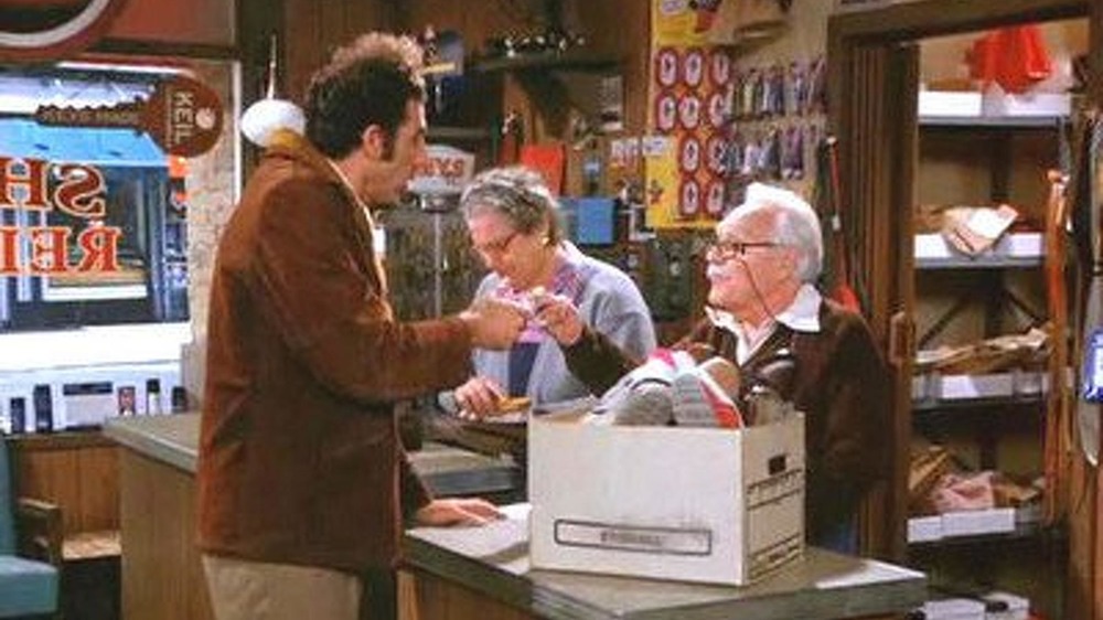 Best Thanksgiving Sitcom Episodes, Ranked