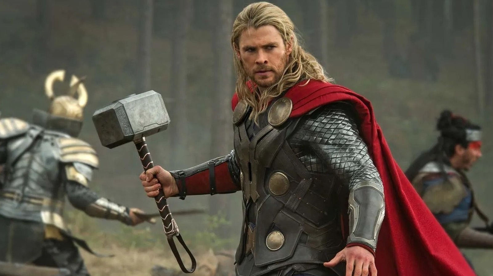 Can A Super Skrull With Thor's Power Lift His Hammer Mjolnir? It's ...