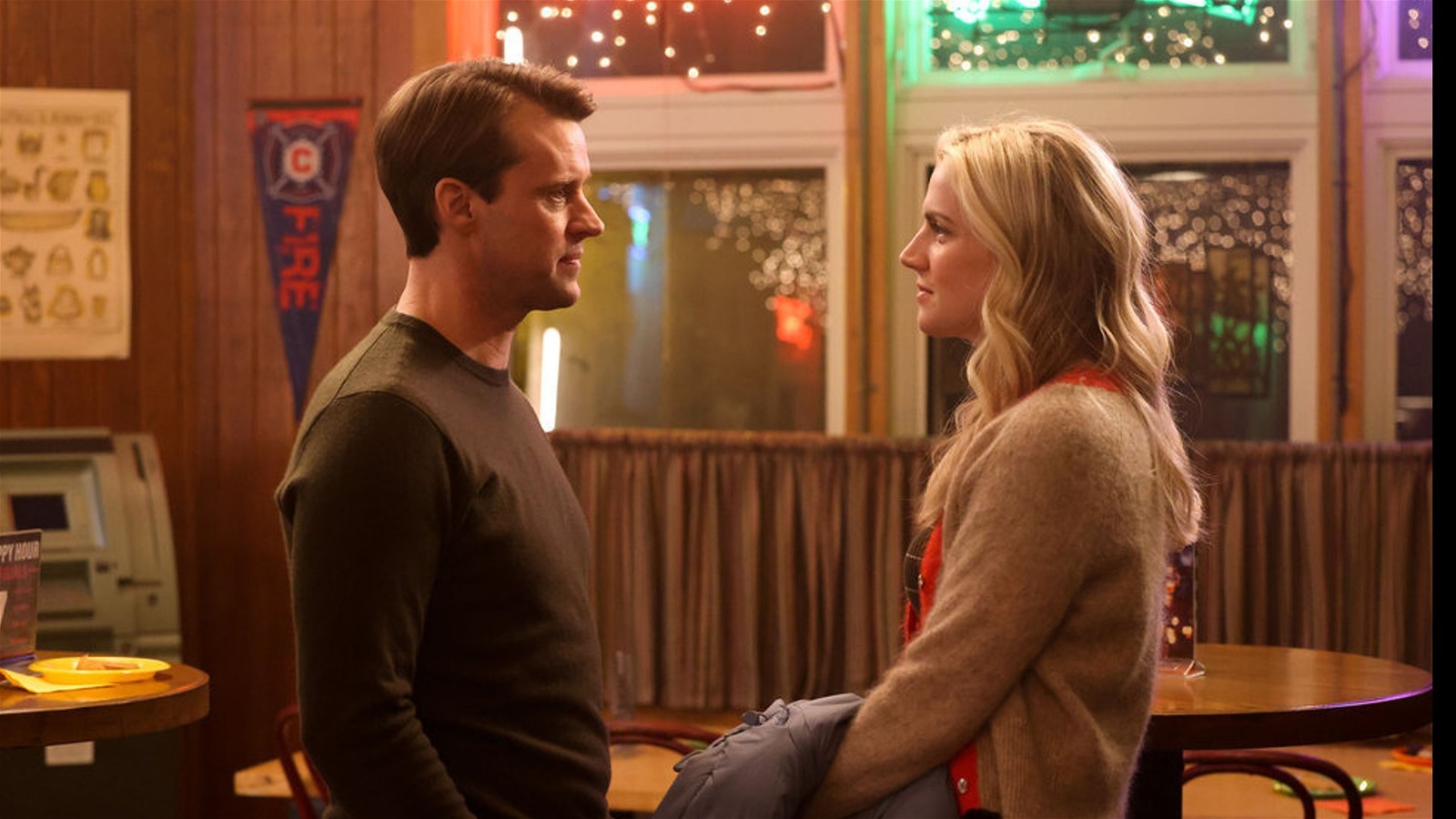 Chicago Fire: Brettsey Is A Dawsey Carbon Copy And Season 12 Better Fix It