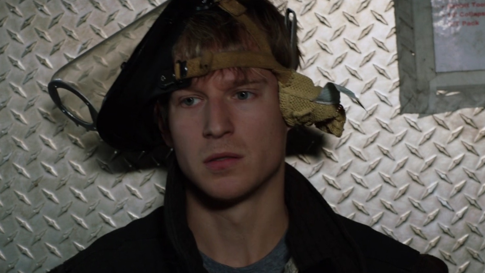 Chicago Fire Fans Want More Of Darden's Story From Season 1