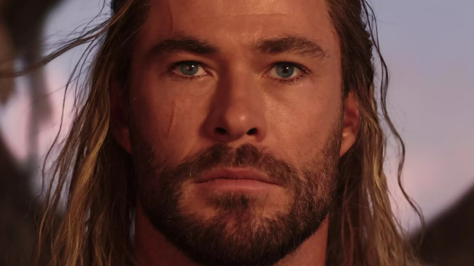 Chris Hemsworth Eyes Thor