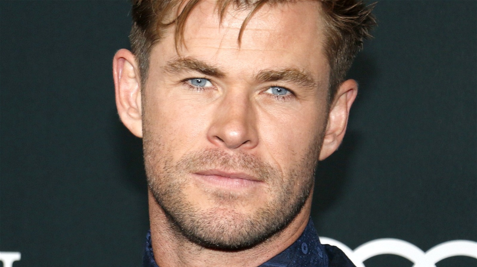 Chris Hemsworth's Sweet Gesture Toward Natalie Portman Before Thor's ...