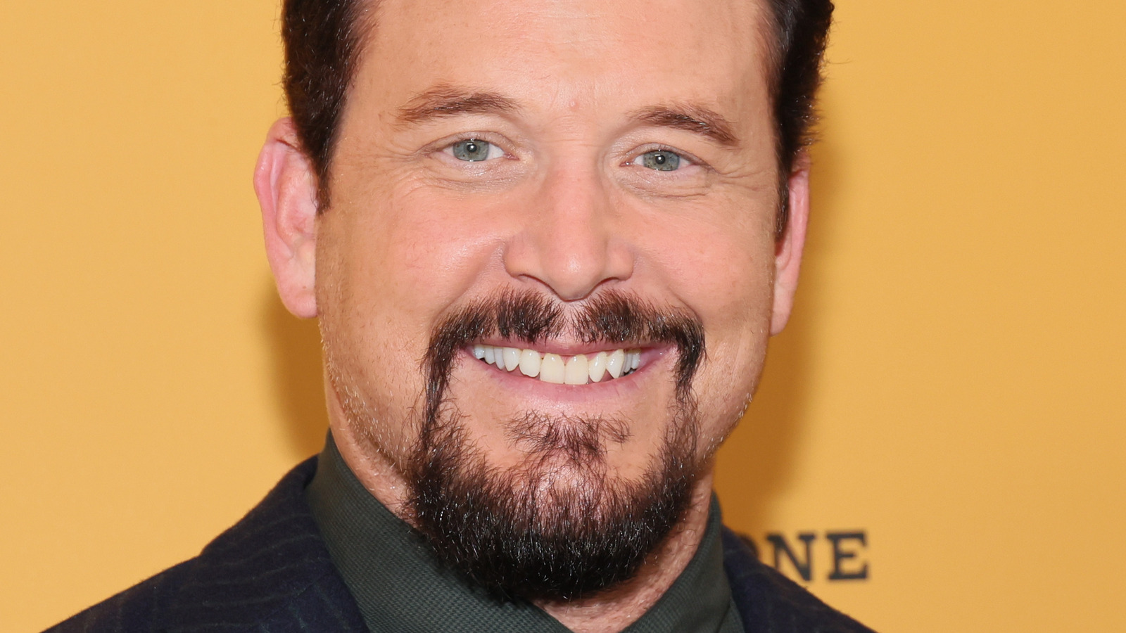 Cole Hauser Is Excited For Fans To See More Of Beth And Rip's Past In ...