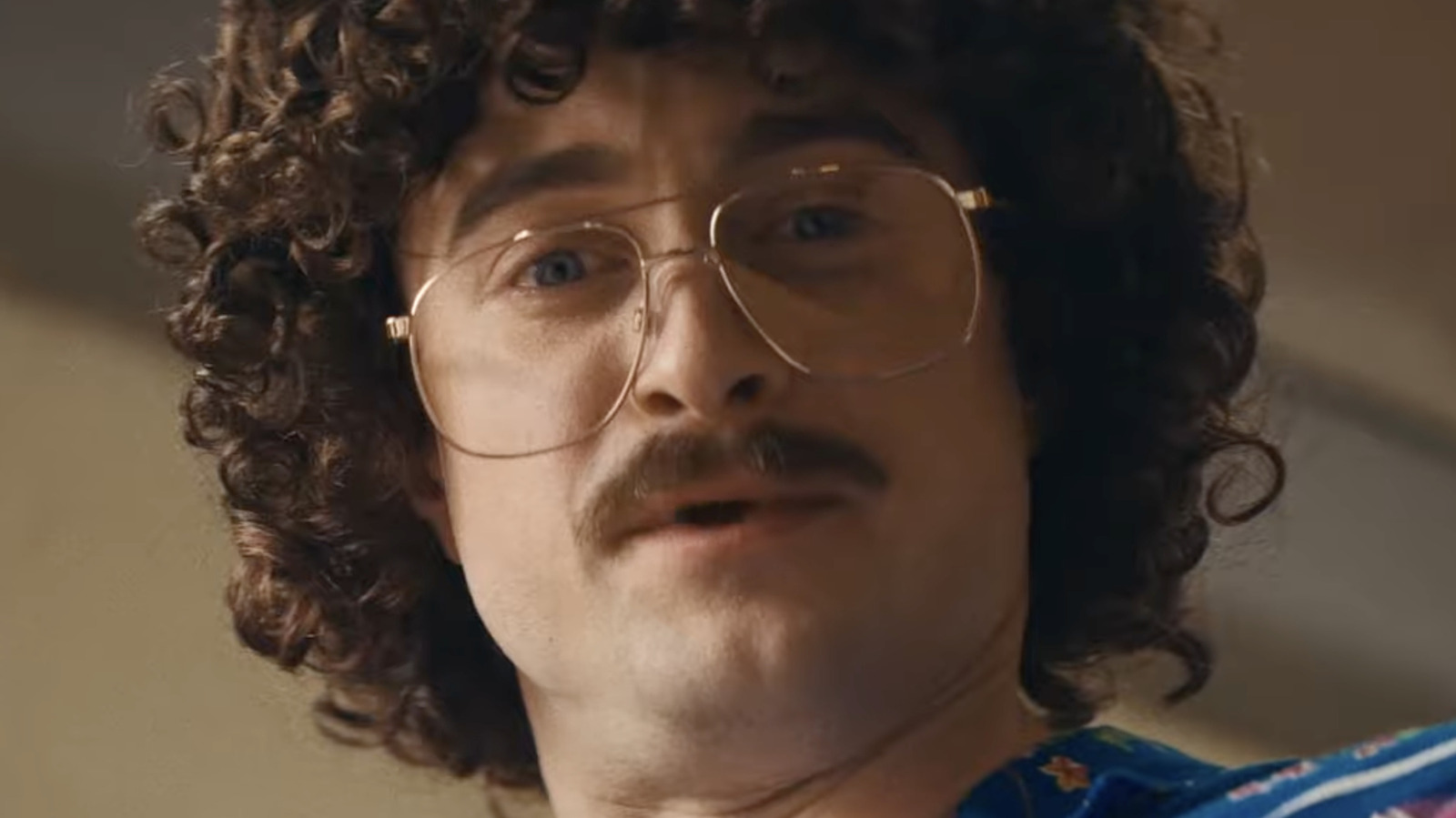 Daniel Radcliffe Goes Full Al In The New Trailer For Weird The Al Yankovic Story