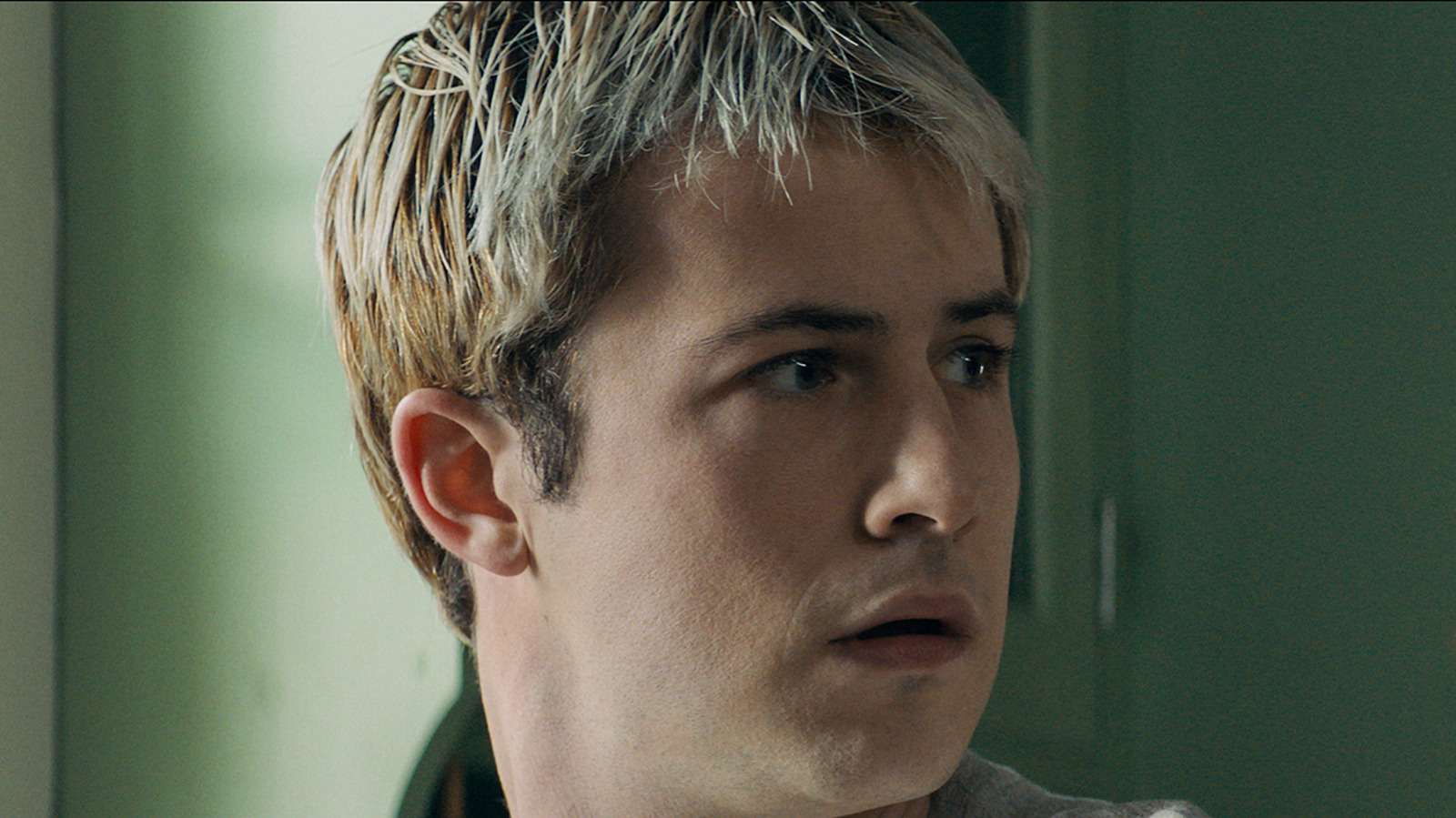 Dylan Minnette Let Me In