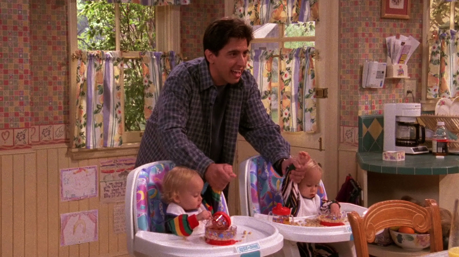 Everybody Loves Raymond How Many Seasons Are In The Hit Sitcom 