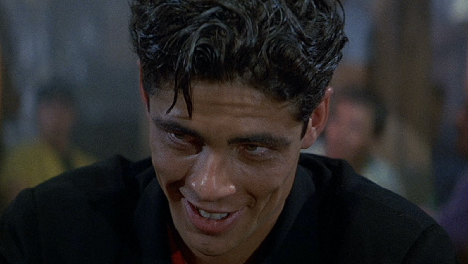 Benicio Del Toro James Bond