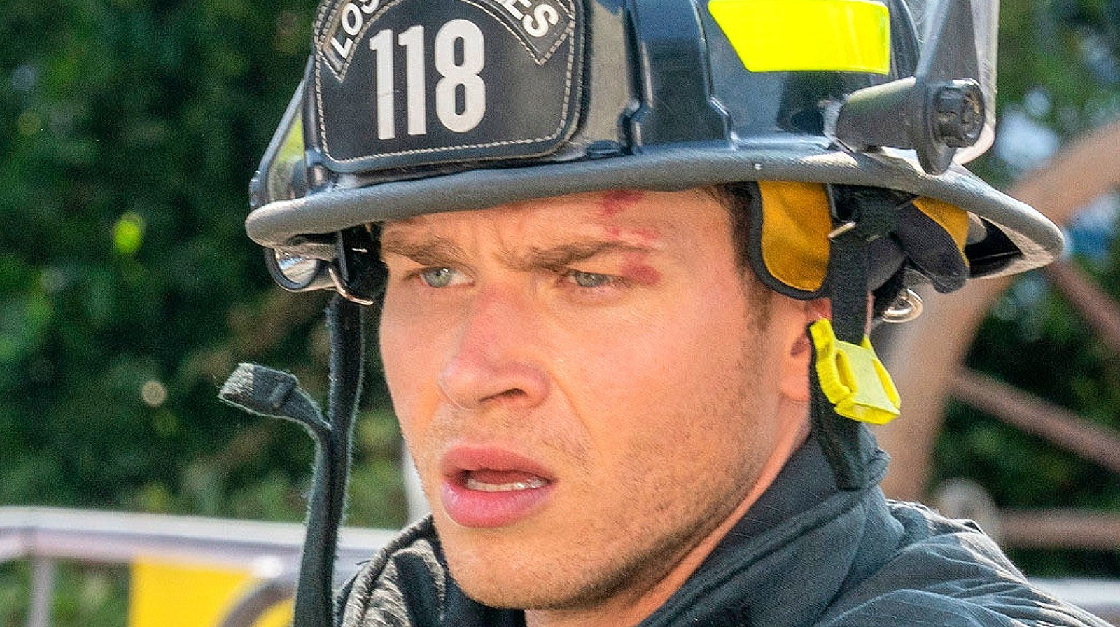 Here's Where You Can Watch Every Episode Of 9-1-1