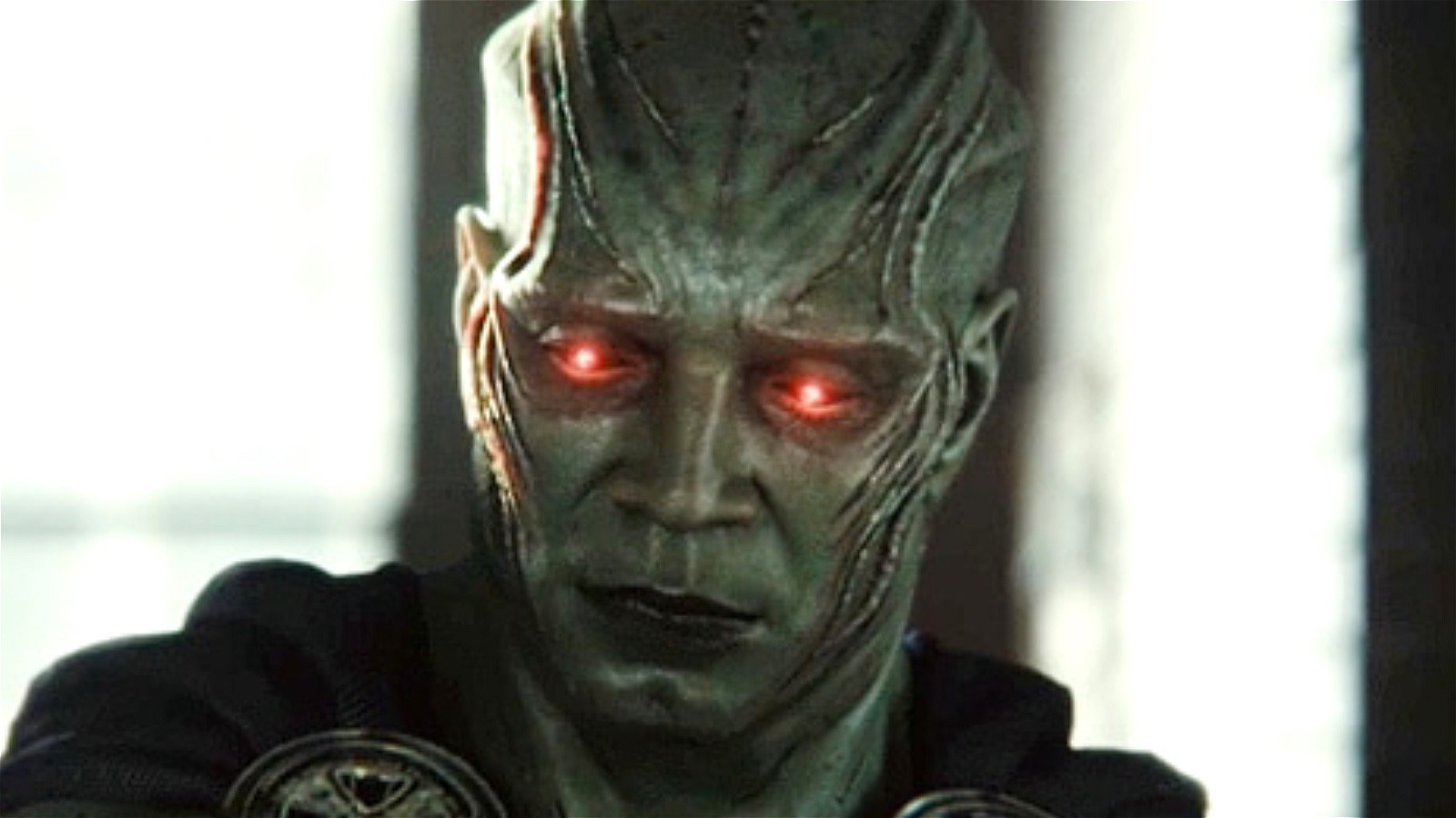 It's Time To Talk About The Martian Manhunter Scenes In Zack Snyder's ...