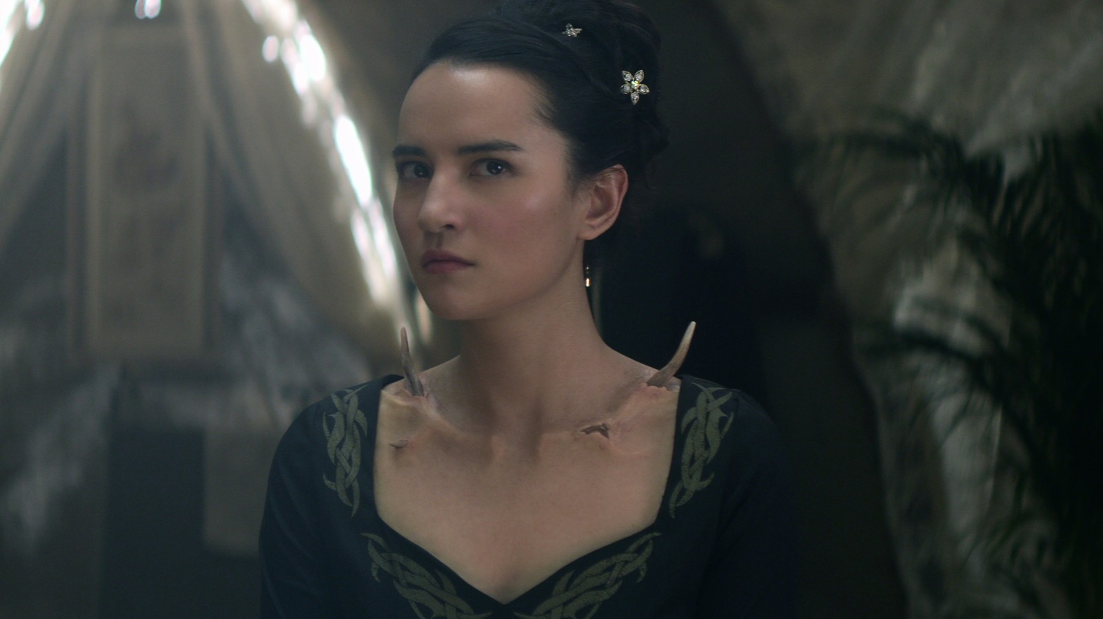 Jessie Mei Li Used Fan Art As A Crutch To Nail Her Shadow And Bone Audition