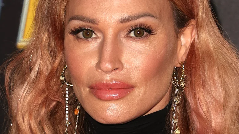 Jolene Blalock Relied On Her Eyes To Portray The Stoicism Of Star Trek ...