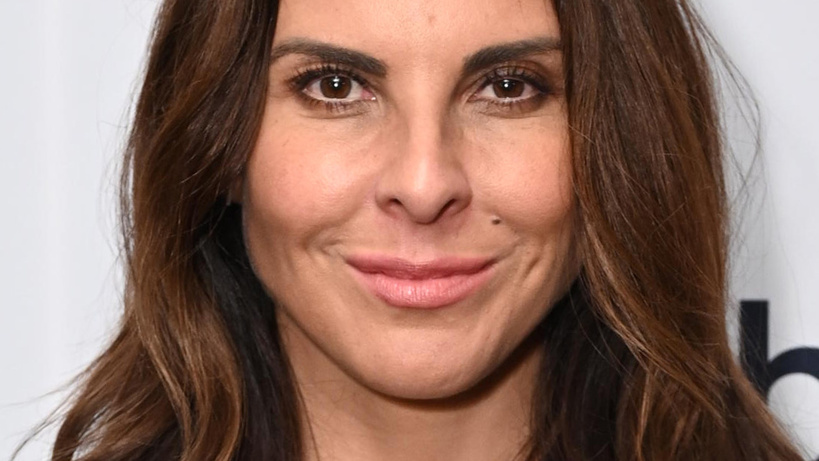 Kate Del Castillo Praises La Reina Del Sur Over Its Diversity In Spoken ...