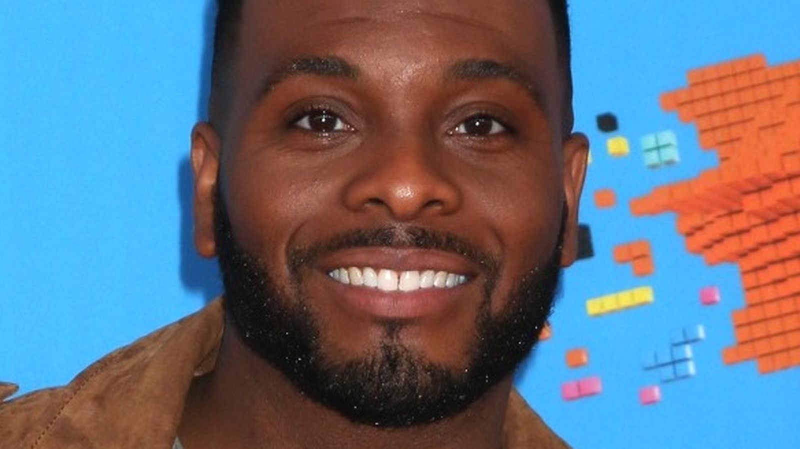 Kel Mitchell's Viral Emmy's Moment Wasn't As Glamorous As You May Think