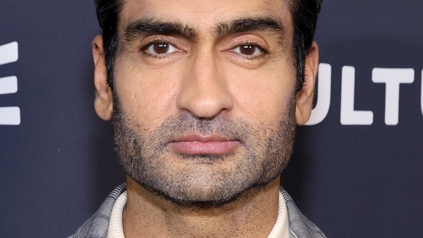 Kumail Nanjiani Recounts His Touching First SNL Experience