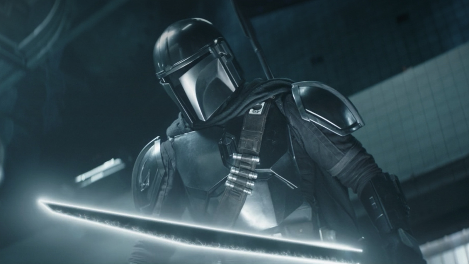 Mandalorian Fans Are Dizzying Themselves Over The Darksaber's Ownership ...