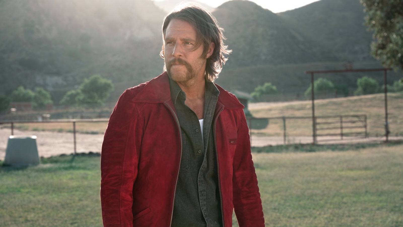 Mrs. Davis: The Costume Piece That Links The Show To Fight Club