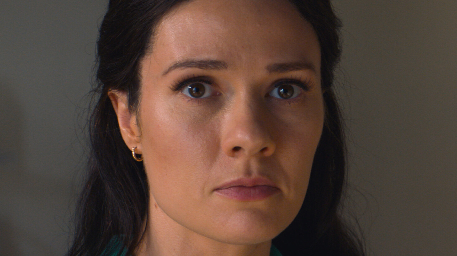 Ncis Hawaii Fans Cant Get Enough Of This Kate And Lucy Moment In Season 2 Episode 2