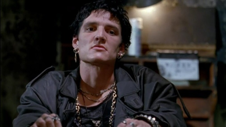Pedro Pascal Made Up His Own 'Devil Language' On NYPD Blue Pedro Pascal Made Up His Own 'Devil Language' On NYPD Blue