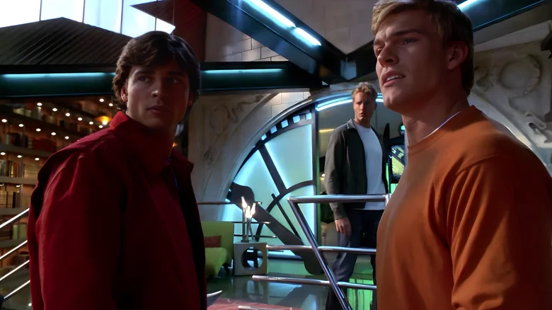 Reacher Season 2 Nods To Alan Ritchson's Aquaman - But Only Smallville ...