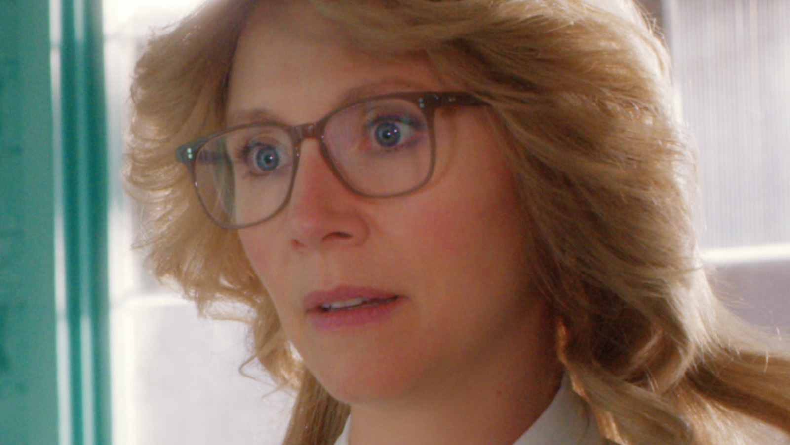 Sarah Chalke No Makeup