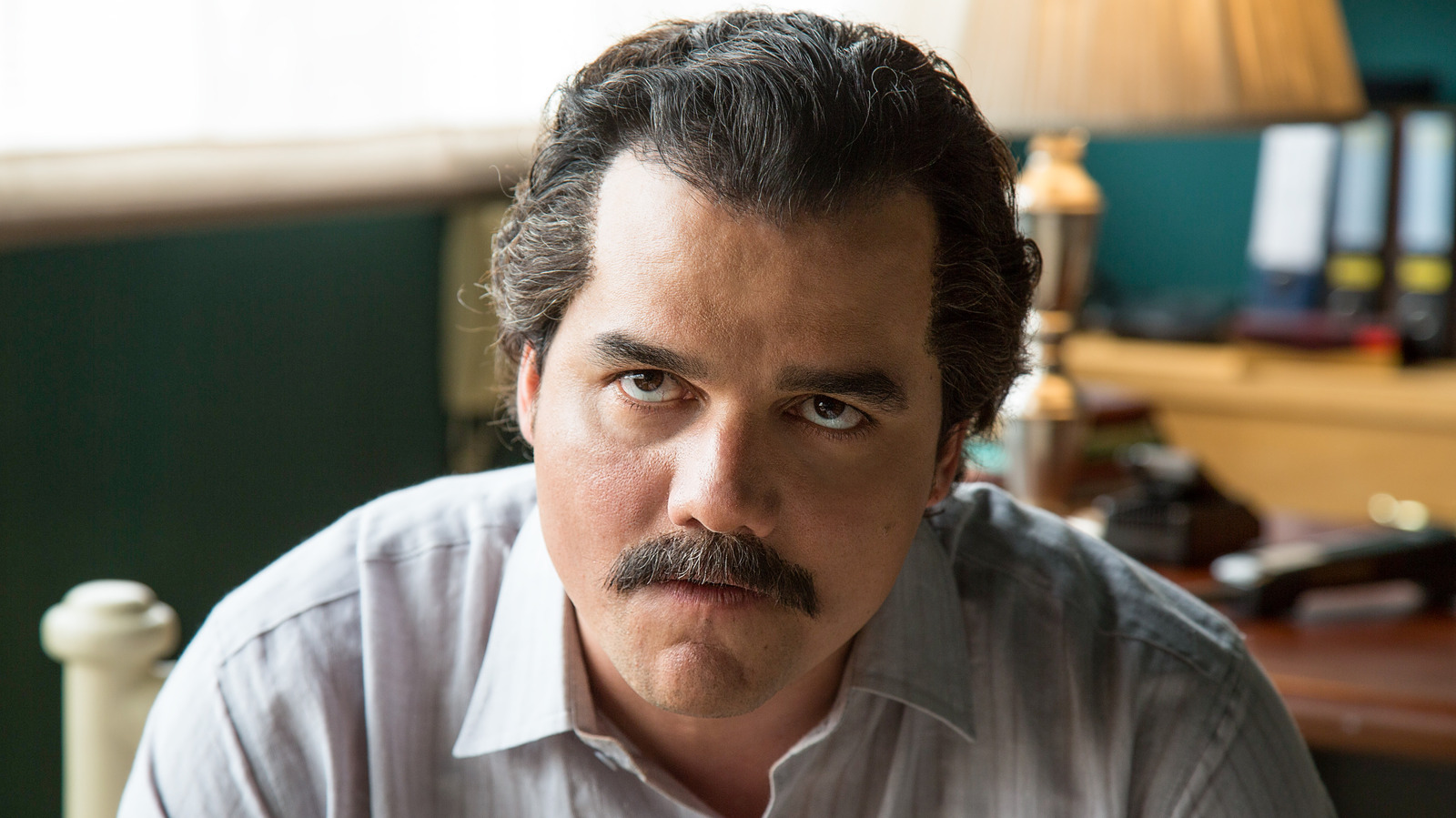The Actor Who Played Pablo Escobar On Netflix's Narcos Is ...