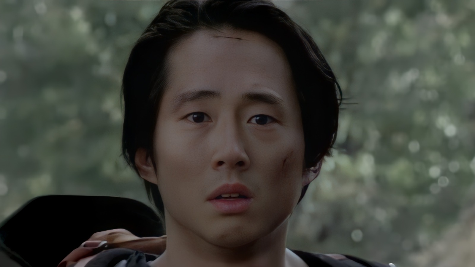 The Best Time Glenn Rhee Broke Character On The Walking Dead