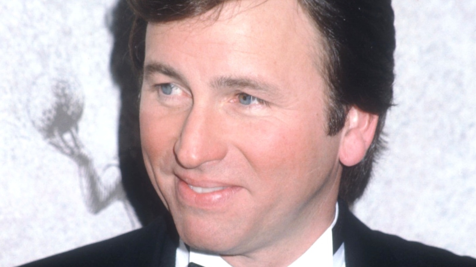 The Comedy Legend You Likely Forgot Guest Starred On Three s Company the-comedy-legend-you-likely-forgot-guest-starred-on-three-s-company