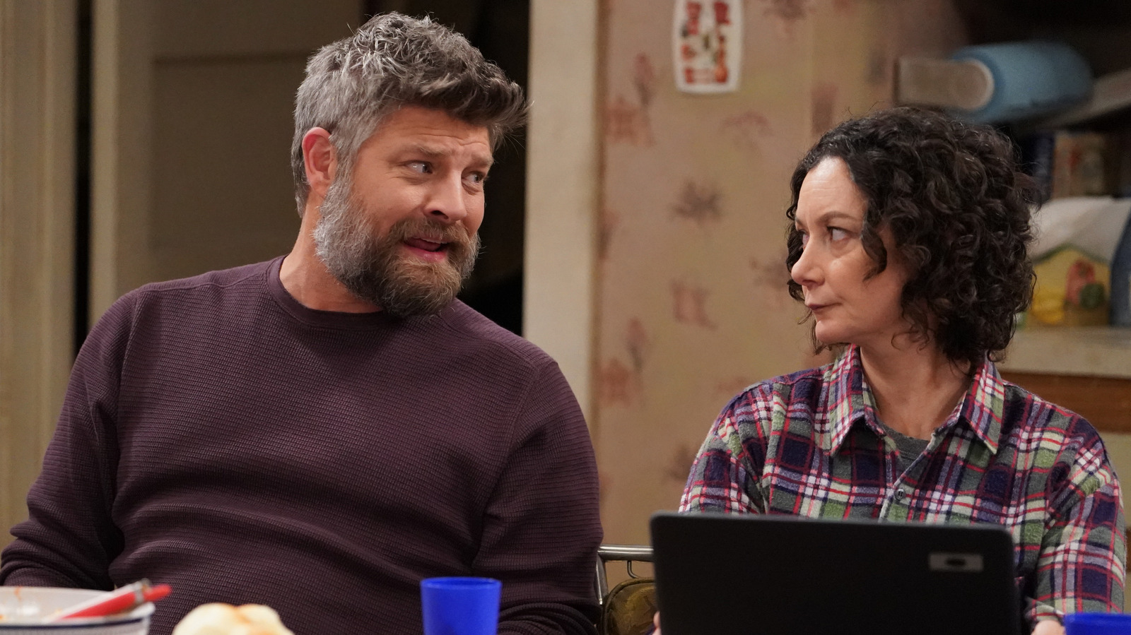 The Conners: Darlene's Desperation In S5 E19 Has Fans Cringing