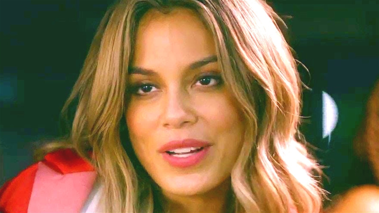 The Feel-Good Rom-Com That Everyone's Binging On Netflix