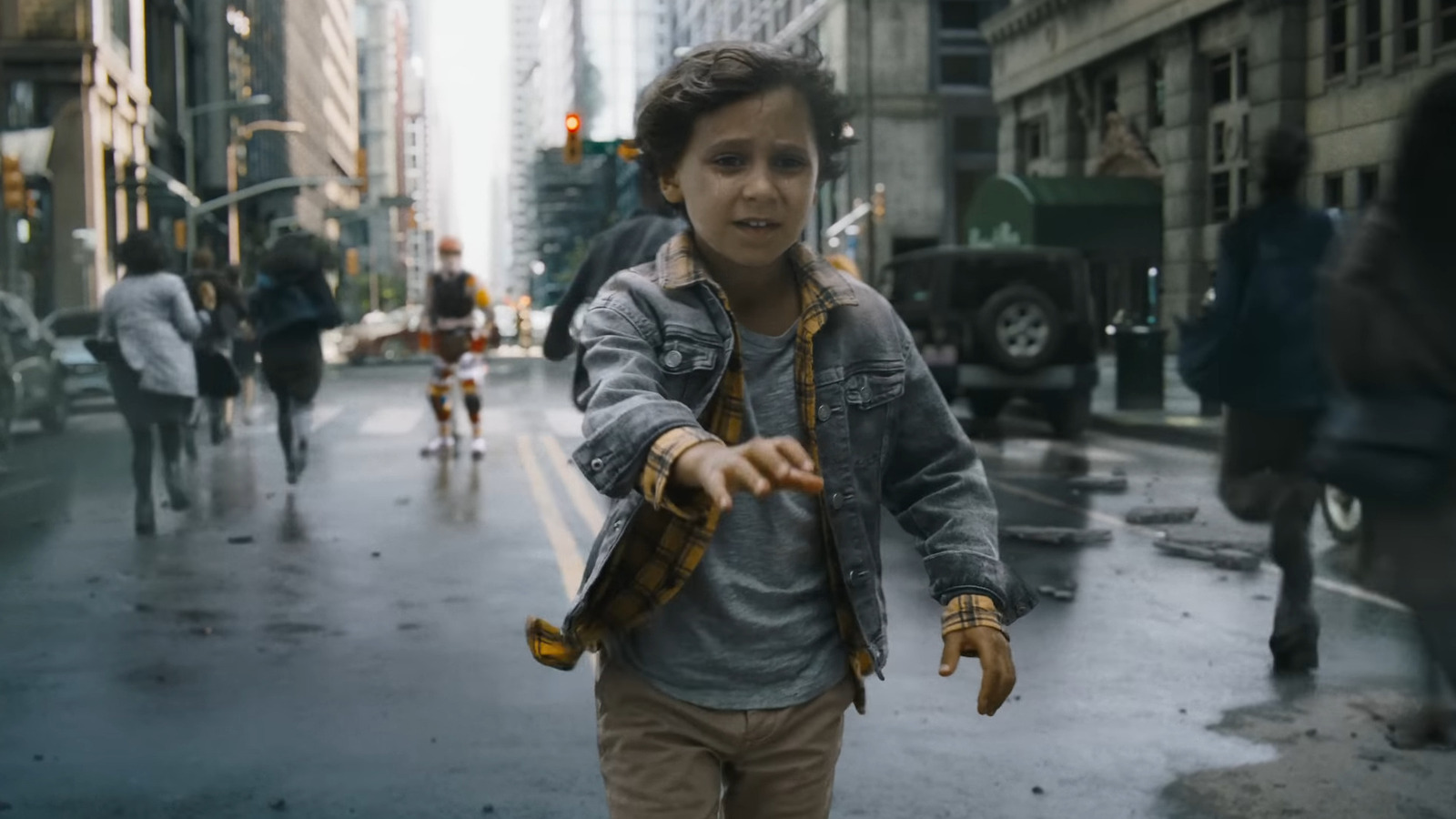 The Flash: The Real Identity Of The Trailer's Mysterious Speedster ...