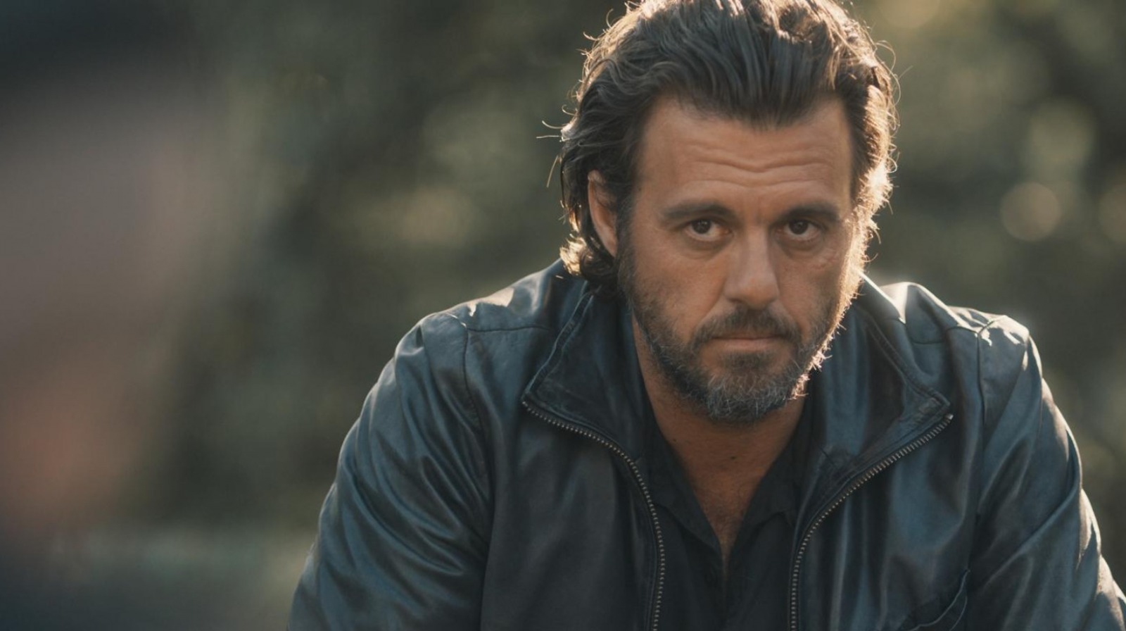 The Gritty Cop Drama That's Burning Up The Netflix Charts