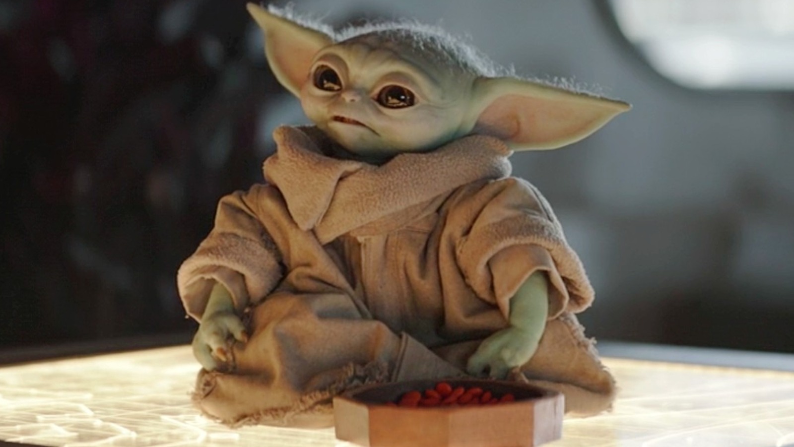 The Mandalorian Fans Are Cracking Up At Grogu's Interactions With IG-12 ...