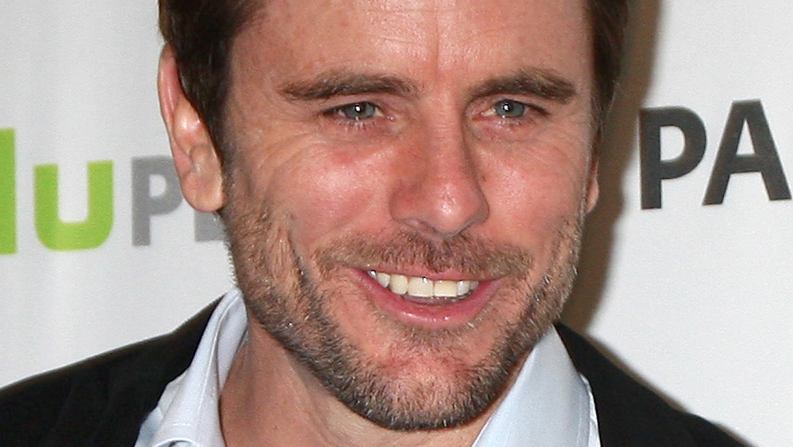 The Office Character You Probably Forgot Outer Banks' Charles Esten Played