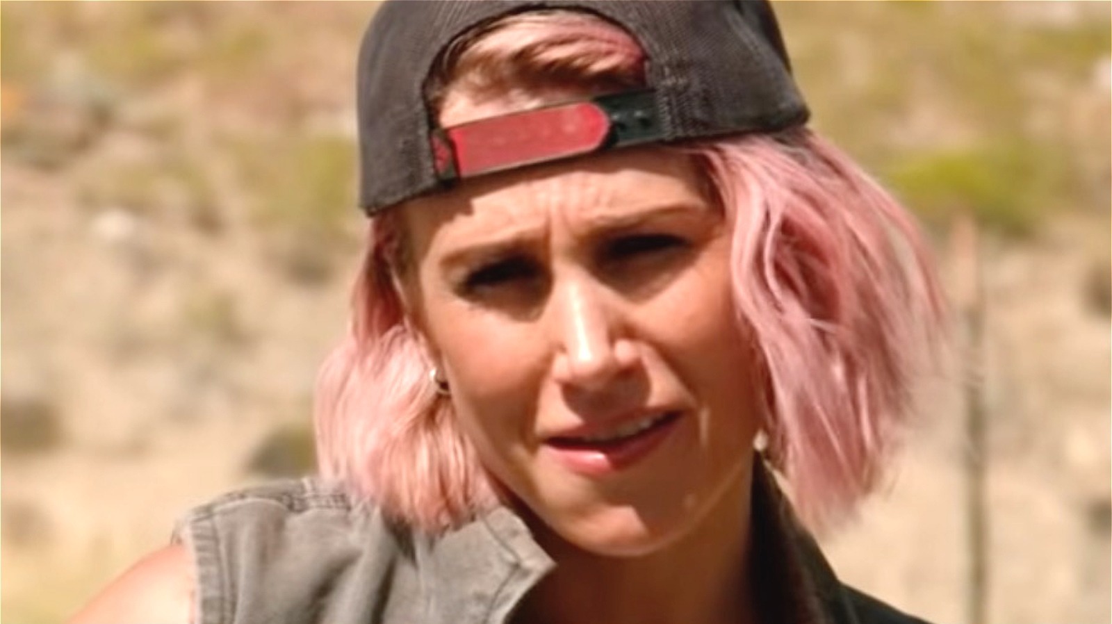 The Real Reason Teeter Wears A Baseball Cap According To Jennifer Landon