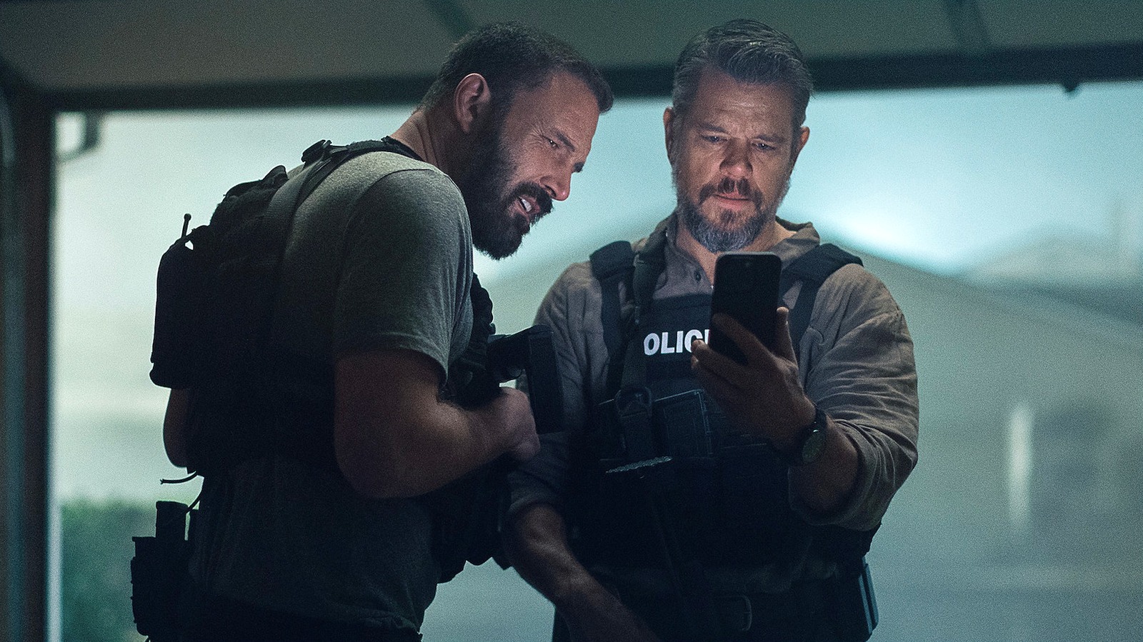 The Rip Review: Matt Damon And Ben Affleck's Netflix Thriller Falls ...