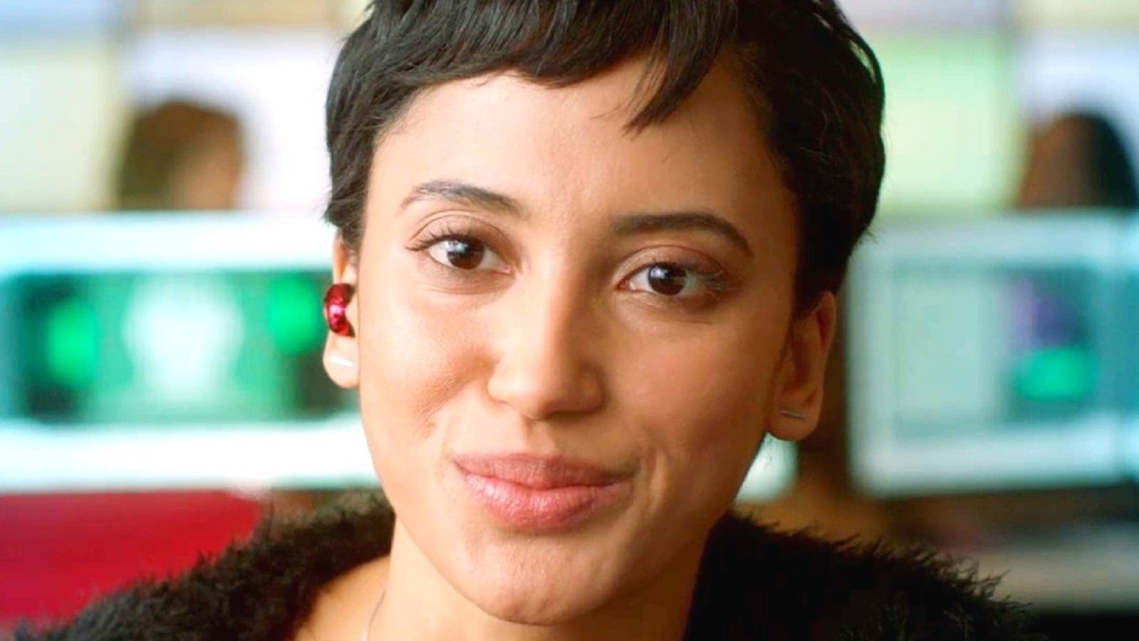 The Sci-Fi Comedy Hidden Gem That Fans Can't Stop Watching On Amazon