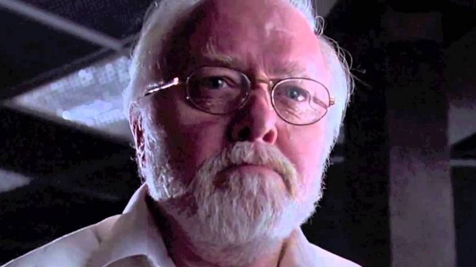 The Surviving Jurassic Park Character You Never Knew Was Supposed To Die