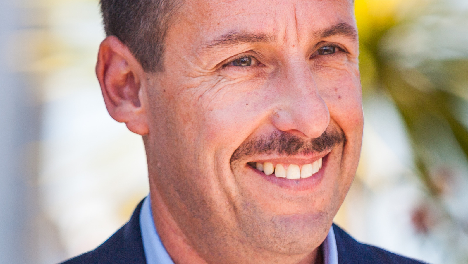 The Unexpected Way Adam Sandler Prepares For Crying Scenes