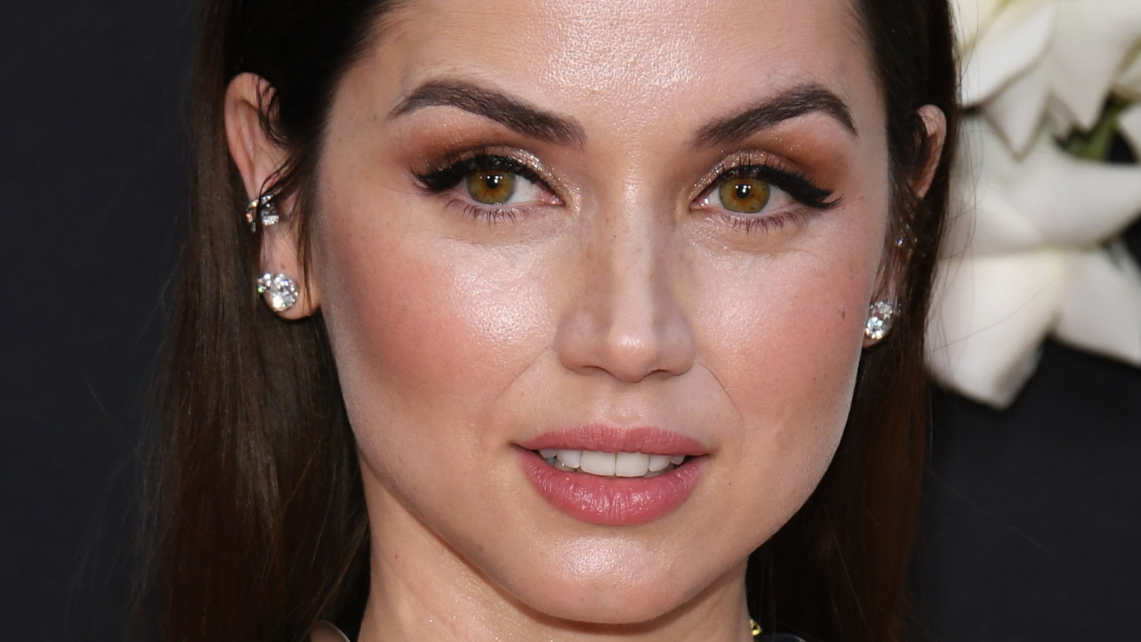 The Unique Way Ana De Armas Began Production With The Blonde Crew