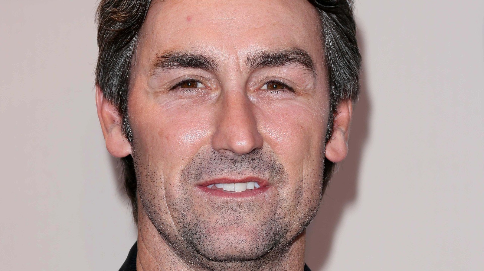 The Untold Truth Of Mike Wolfe From American Pickers