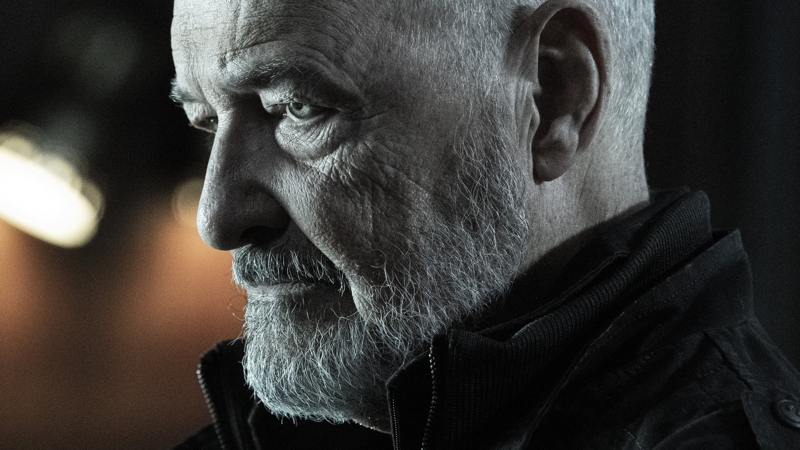 The Walking Dead: The Ones Who Live - Why Major General Beale Looks So ...