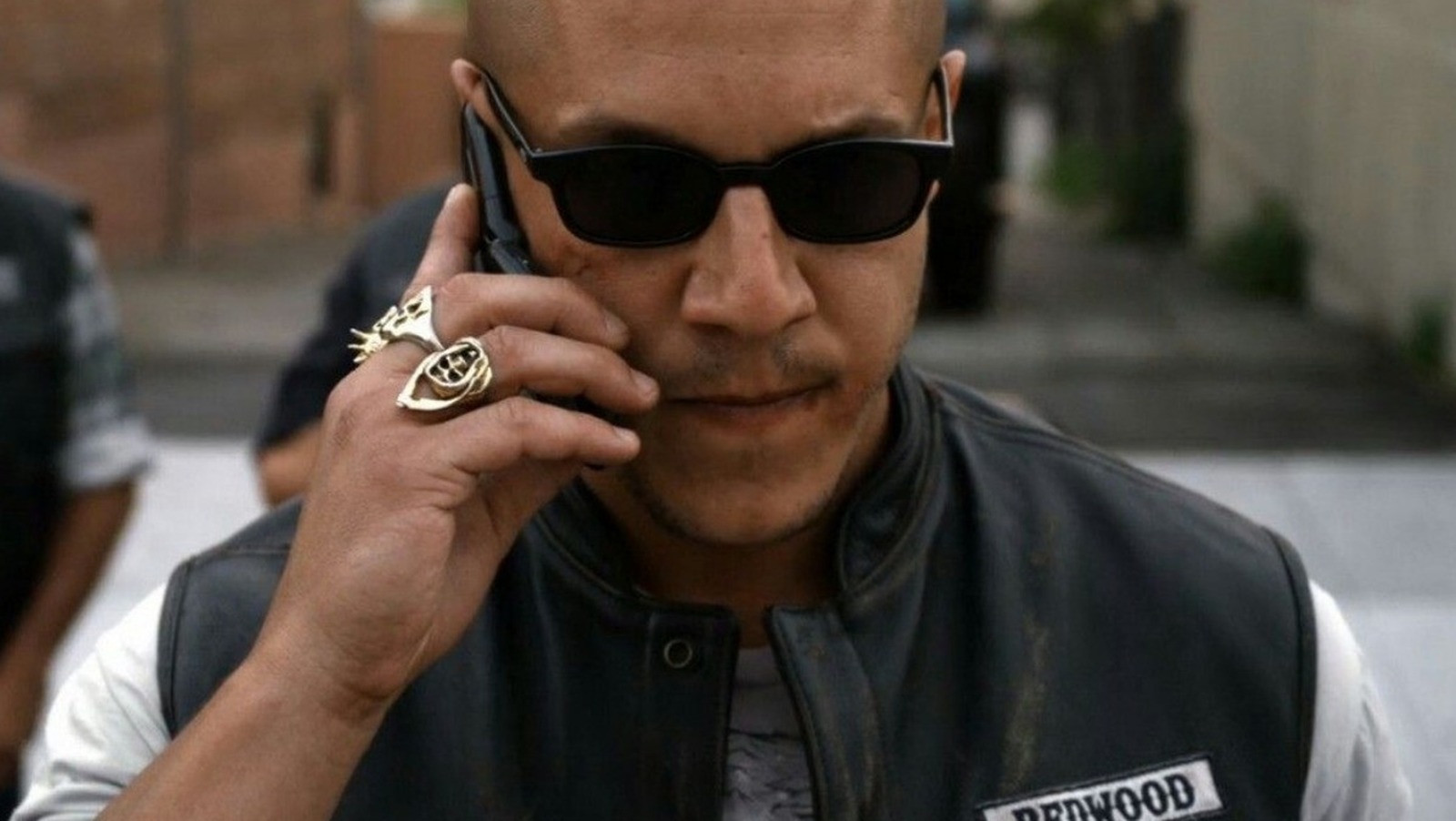 Theo Rossi Mic Anarchy