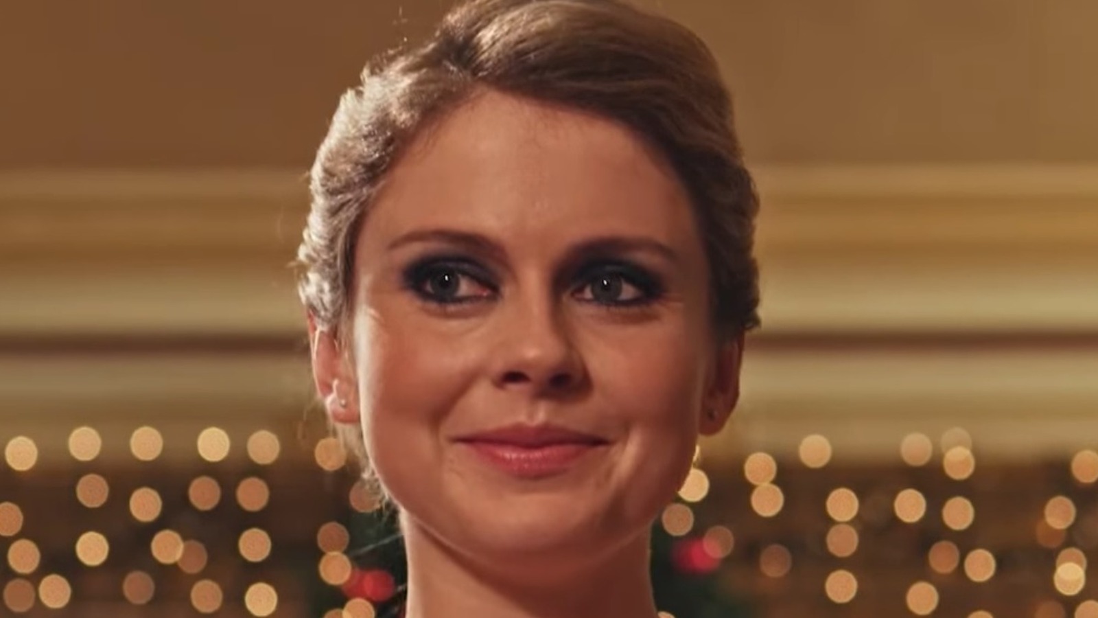 Things Only Adults Notice In Netflix's Christmas Prince Franchise