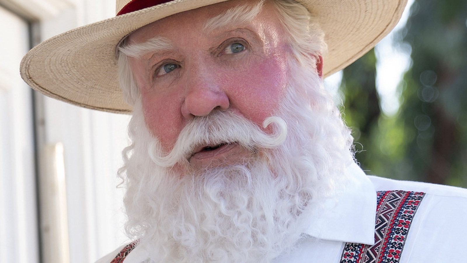 Tim Allen Crafted The Santa Clauses To Fill The Plot Holes Of The ...