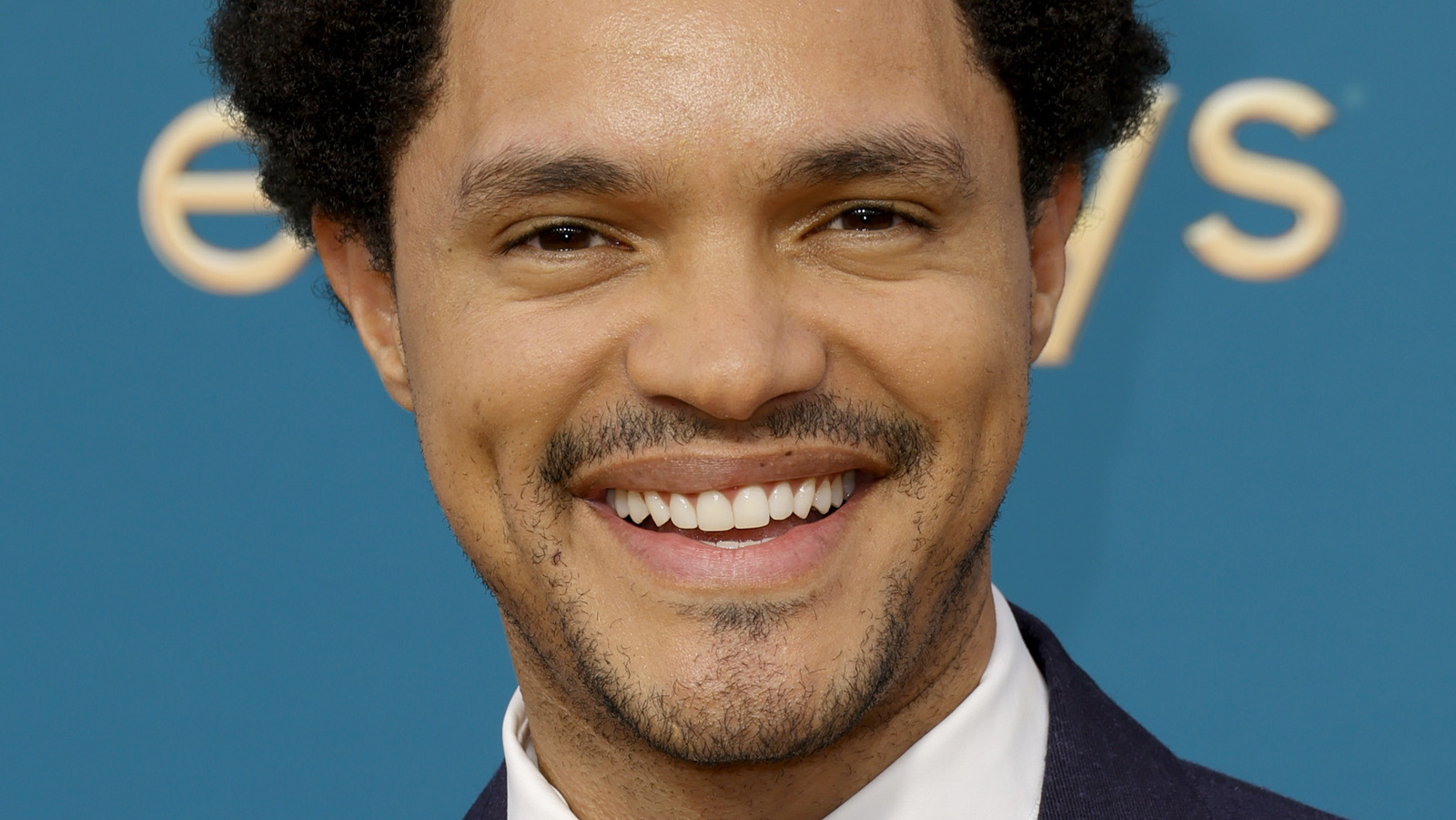 Trevor Noah's Daily Show Exit Announcement Caught The Entire Crew By ...