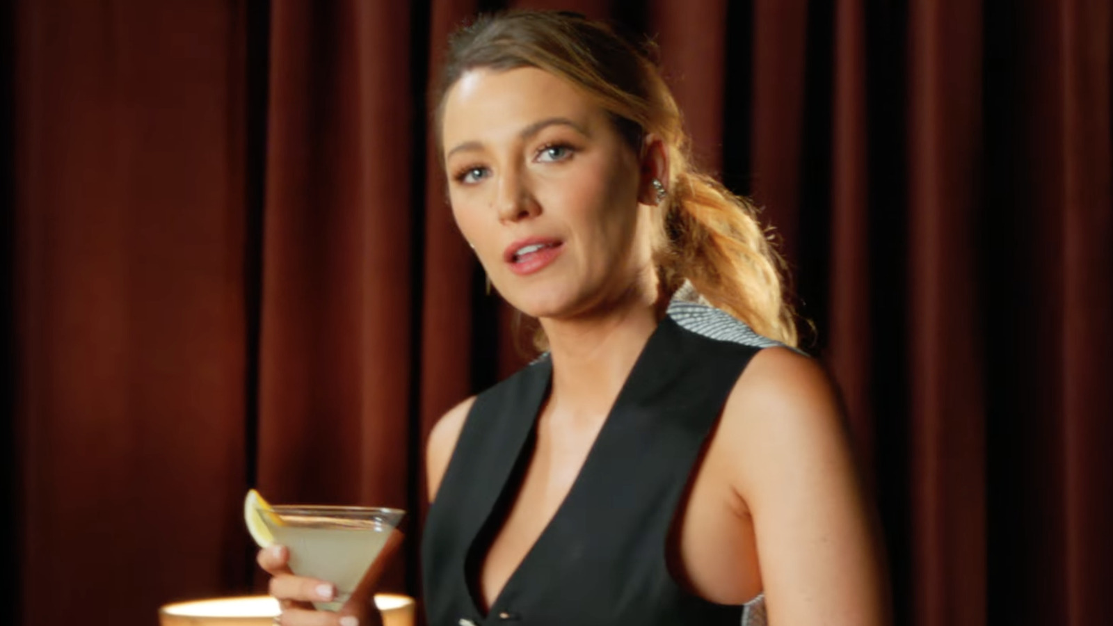 Who Is The Actress In That Steamy Betty Buzz Commercial?