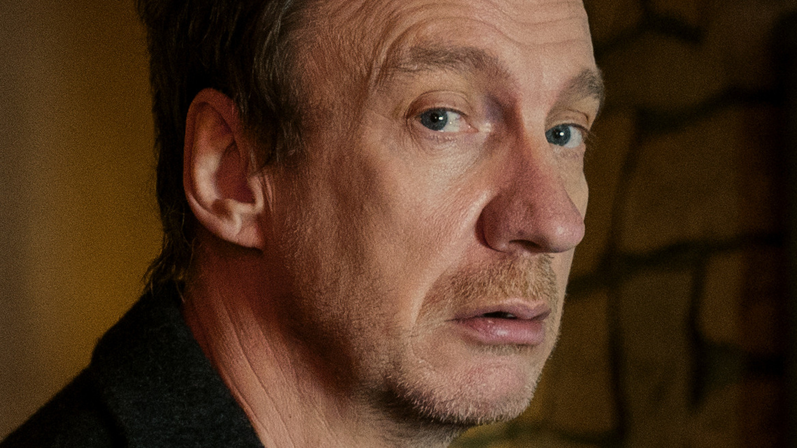 Who Plays Doctor Dee On Netflix's Sandman?