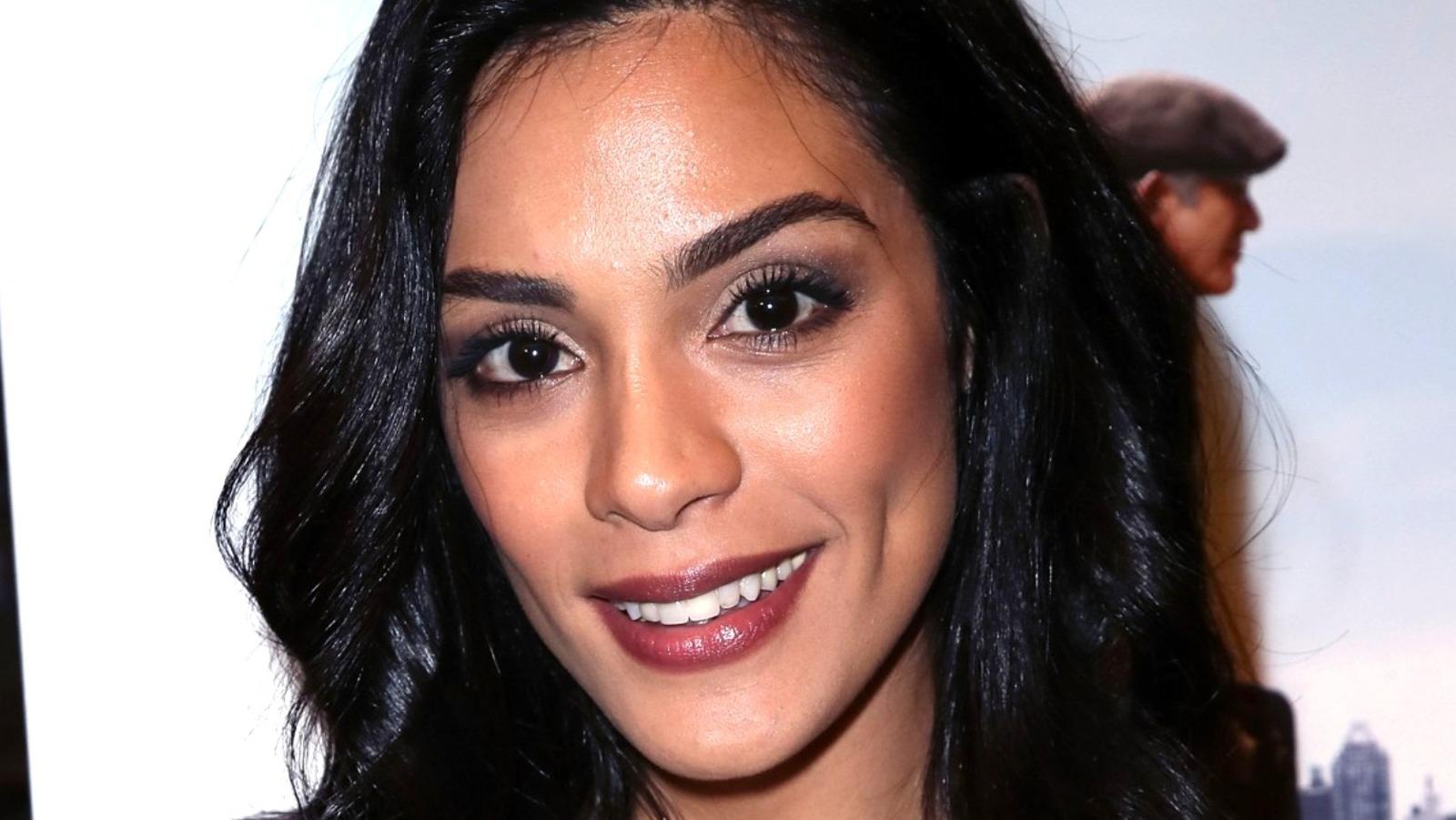 Robyn Sullivan Marrom